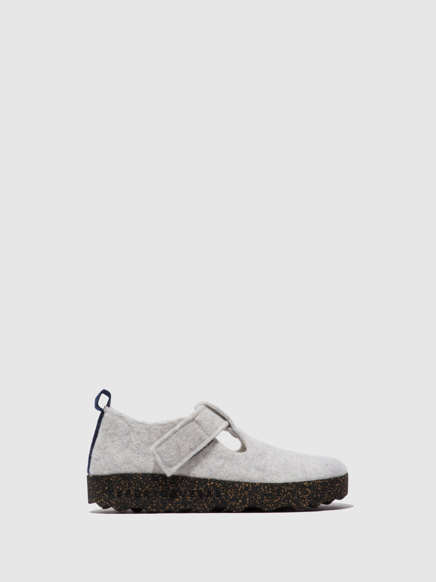 Velcro Shoes CATE OFFWHITE – ASPORTUGUESAS